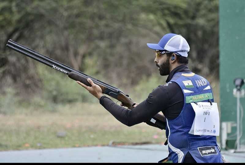 Angad Bajwa, Mairaj Ahmad Khan Shooting LIVE scores: Olympics men's ...