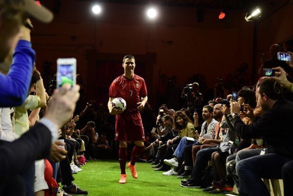 Top 5 commercials featuring Cristiano Ronaldo