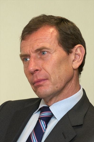Emilio Butragueno Biography, Career Info, Records & Achievements