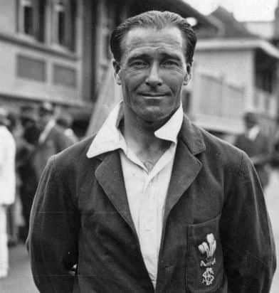 10 Weirdest dismissals in cricket history