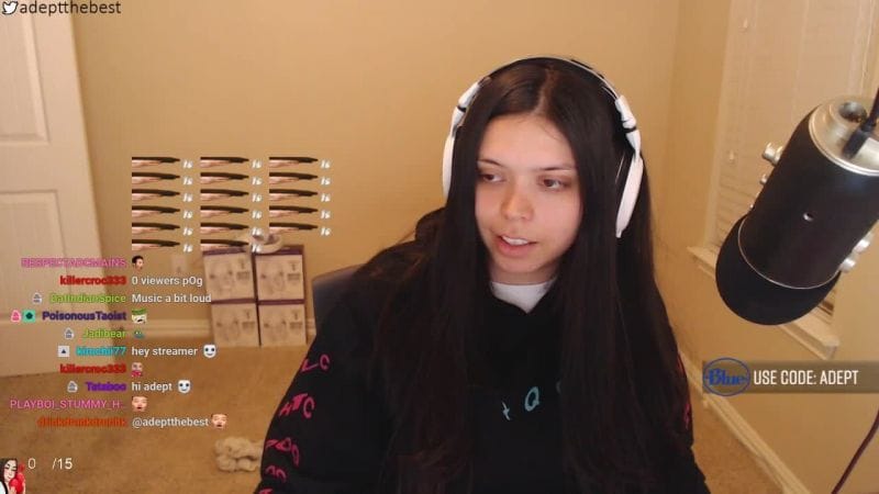 5 popular female streamers without makeup