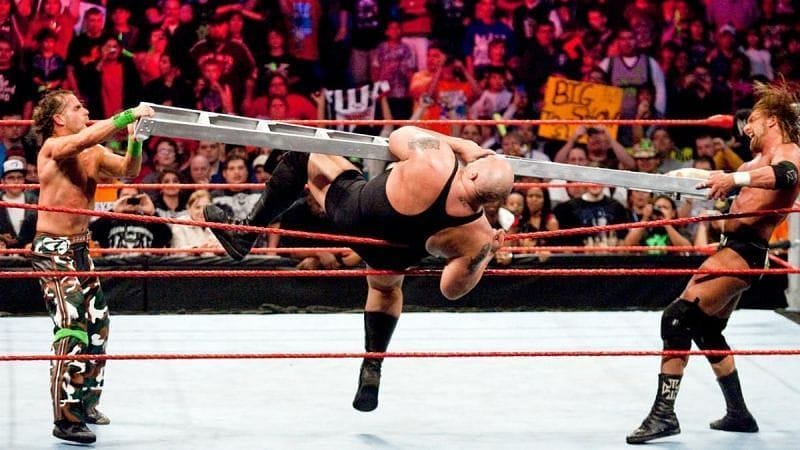 7 सुपरस्टार्स जिन्हें आप नहीं जानते WWE TLC मैच में लड़ चुके हैं