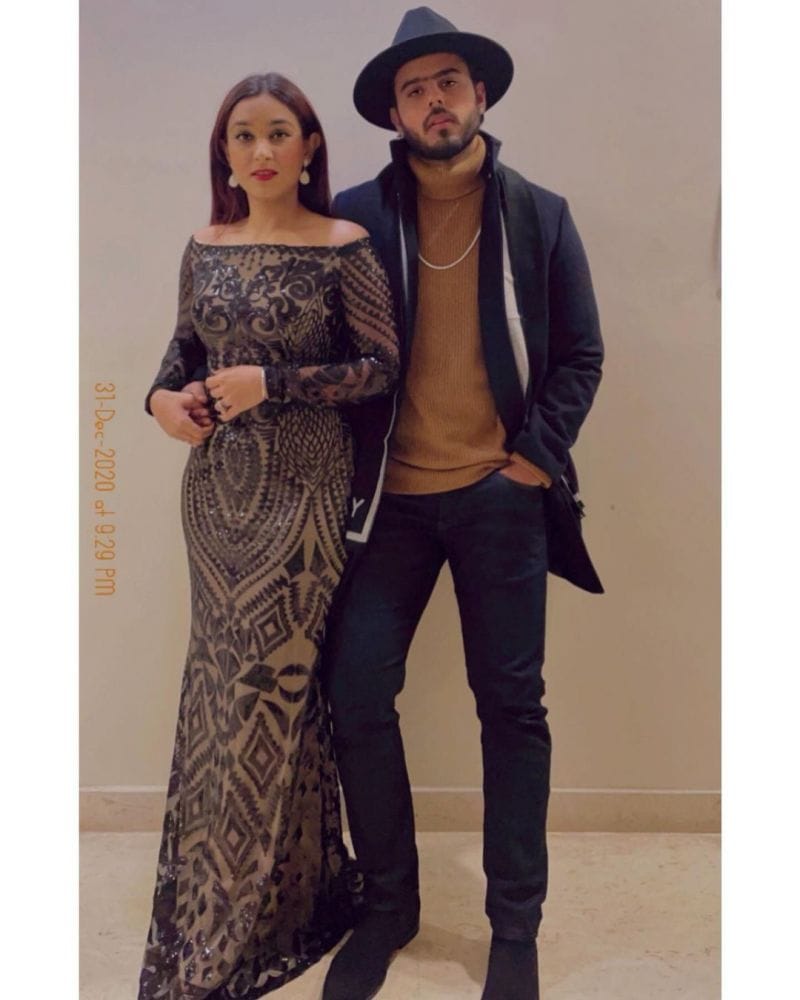 Who is Nitish Rana's Wife Saachi Marwah?