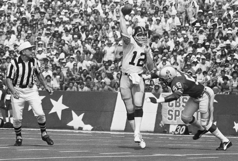 Who was Peter Barnes? NFL linebacker's career highlights