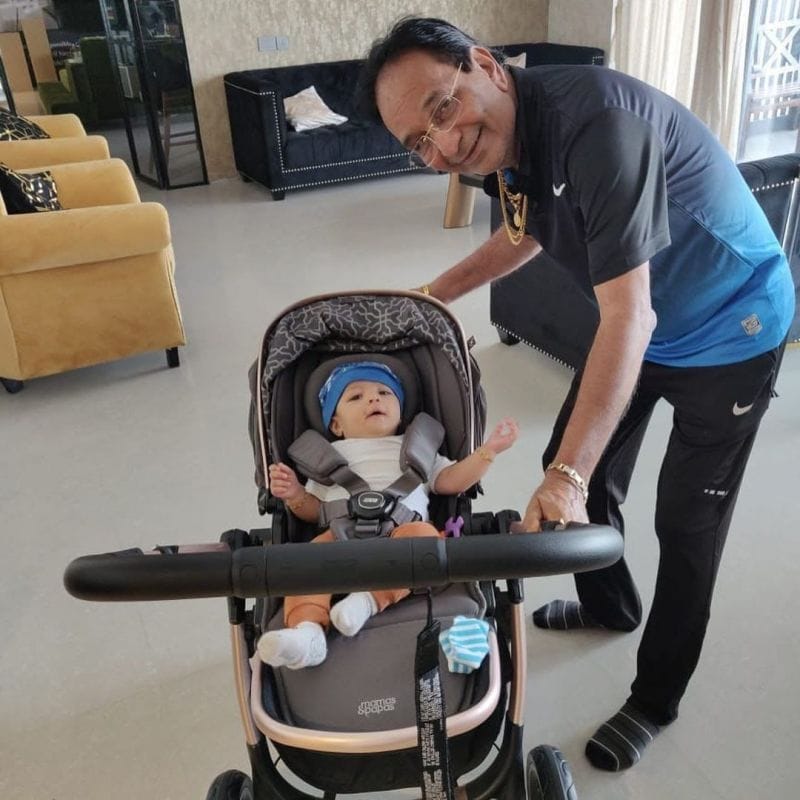 Who is Hardik Pandya's Father Himanshu Pandya?