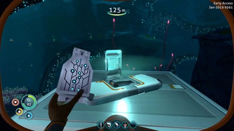Where to find the High Capacity O2 Tank data box in Subnautica: Below Zero