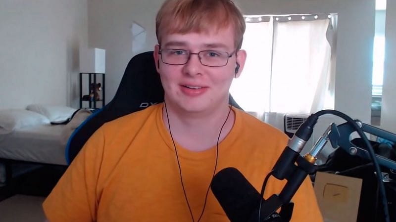 “Why is Carson here”: CallMeCarson appears on Twitter with “accidental ...