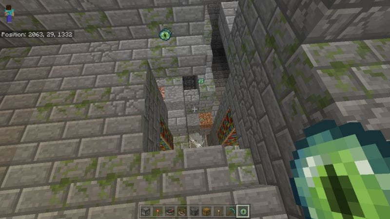 How to defeat the stronghold in Minecraft