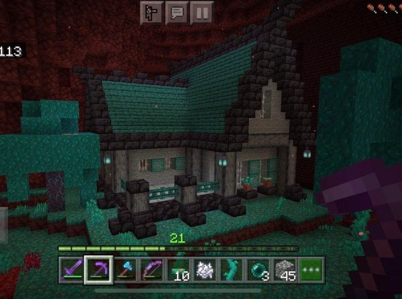 5 build ideas for the nether in Minecraft