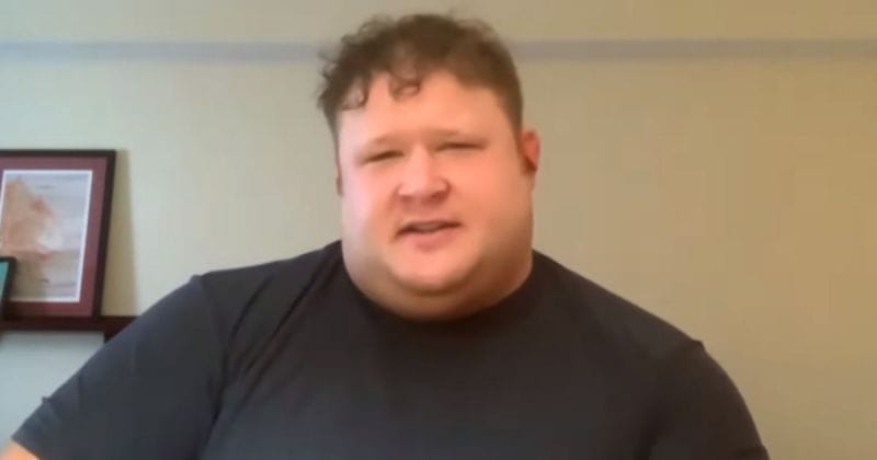 Otis finally uses his real voice and undergoes another drastic ...