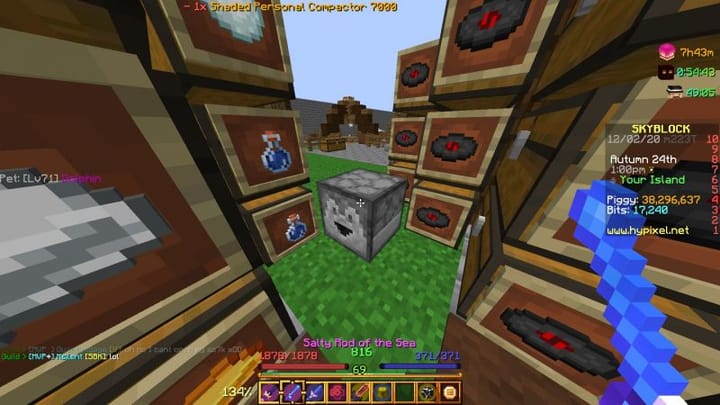 How to use a compactor in Minecraft Hypixel Skyblock