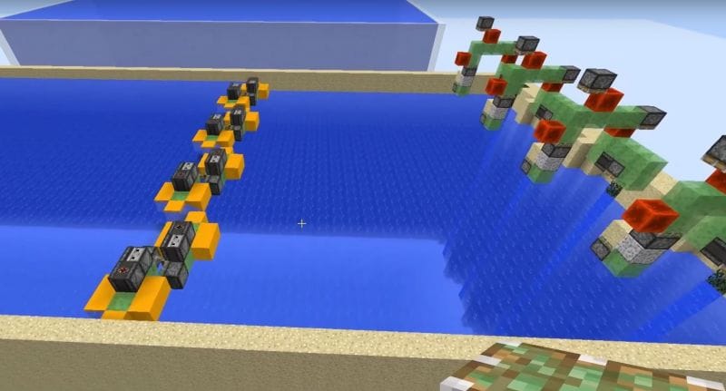 How to build a water removing robot in Minecraft