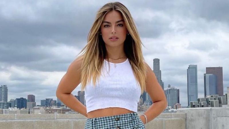 Addison Rae labelled a Trump supporter after she gets up from her seat ...