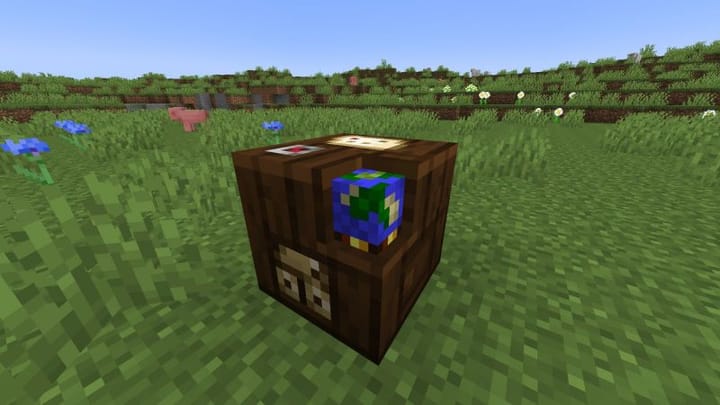 How to use Cartography Table in Minecraft