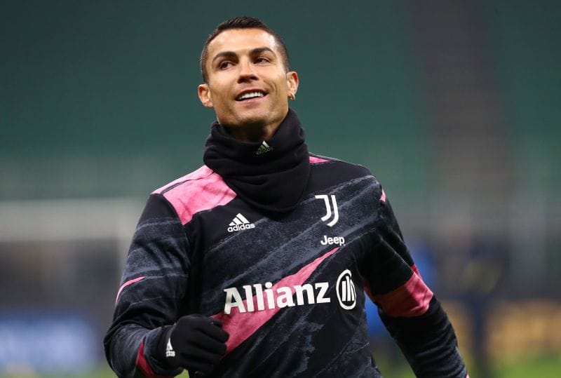 Top 5 players with the best weak-foot ability in world football right now