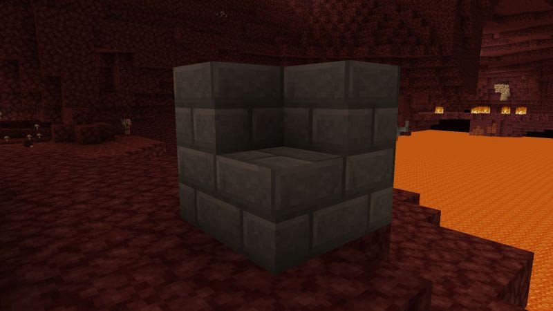 5 best Minecraft blocks for building bases in Nether