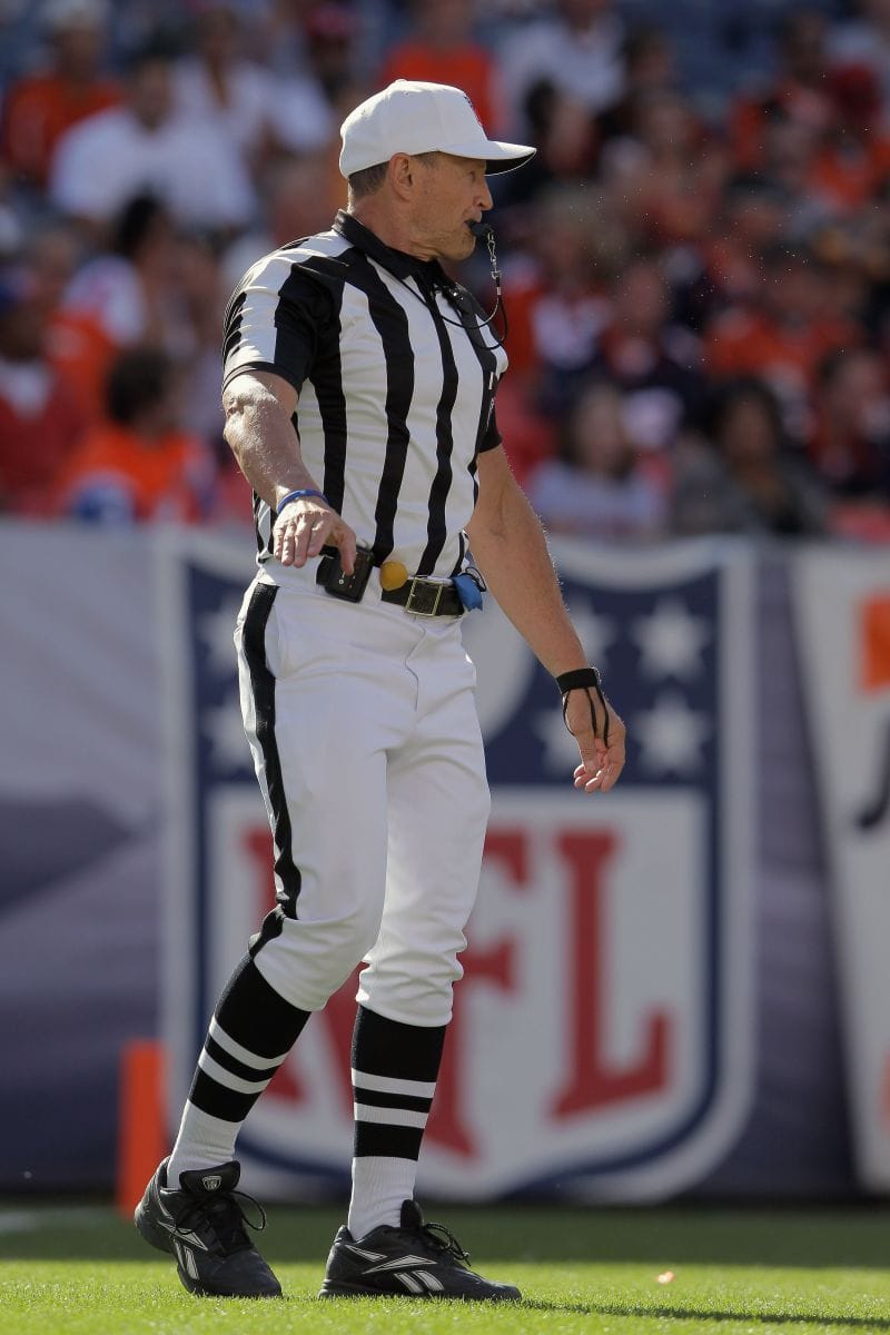 Enormous college football ref Christian Watson goes viral