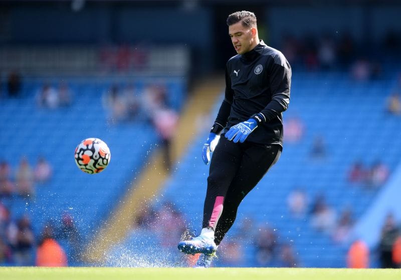 10 goalkeepers with the most clean sheets in 2021