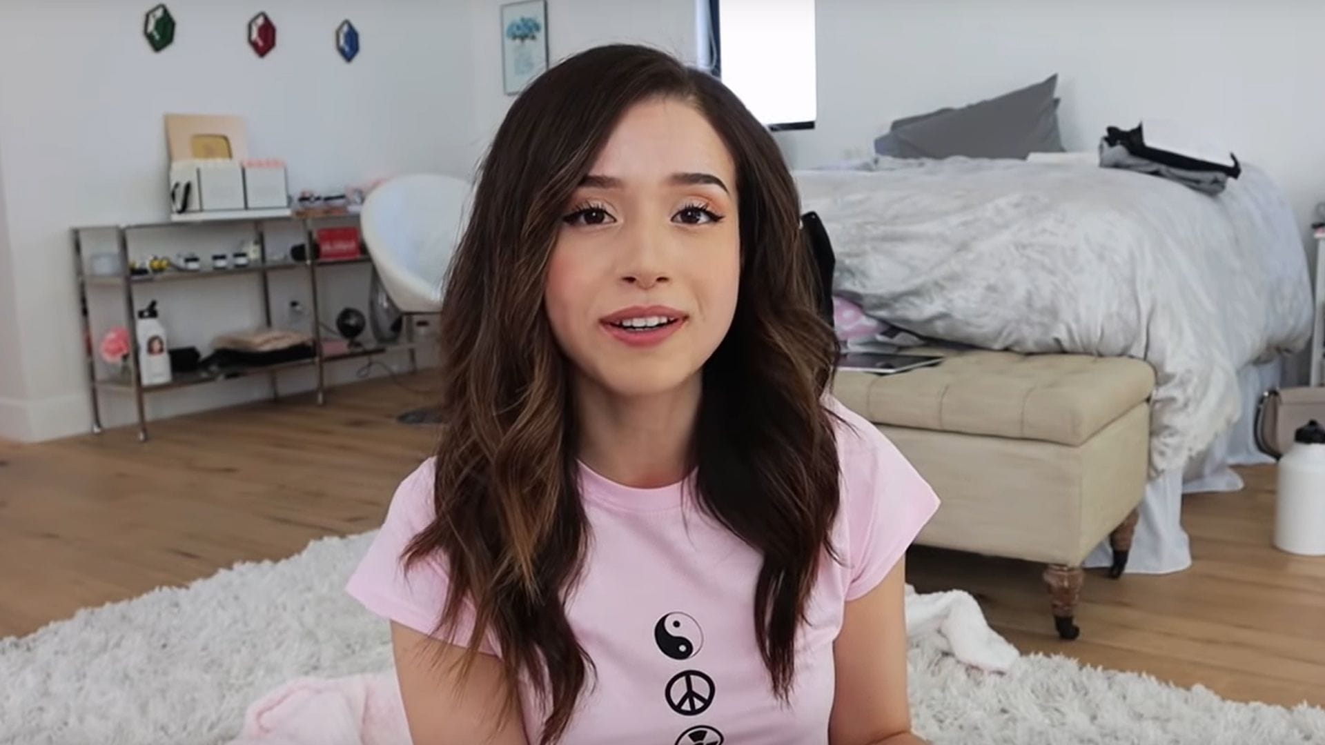 "Feelings are weird": Pokimane leaves Twitter confused after cryptic post