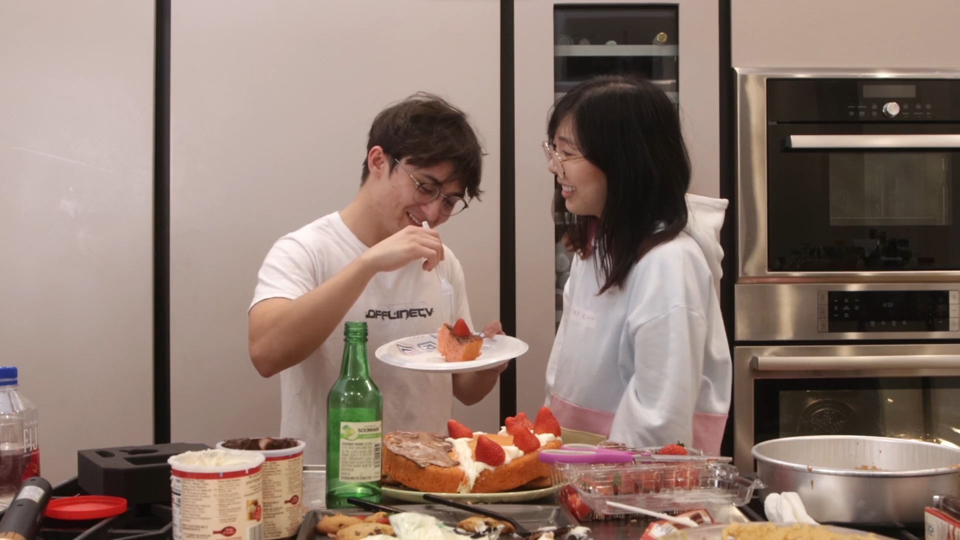 Michael Reeves and Lilypichu roleplay as incel personas of Mario and Luigi