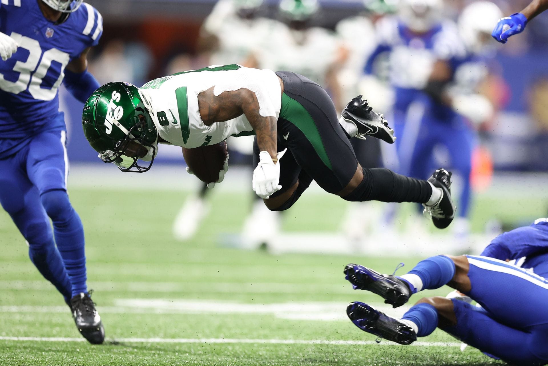 Elijah Moore is a fantasy waive wire priority for Week 12