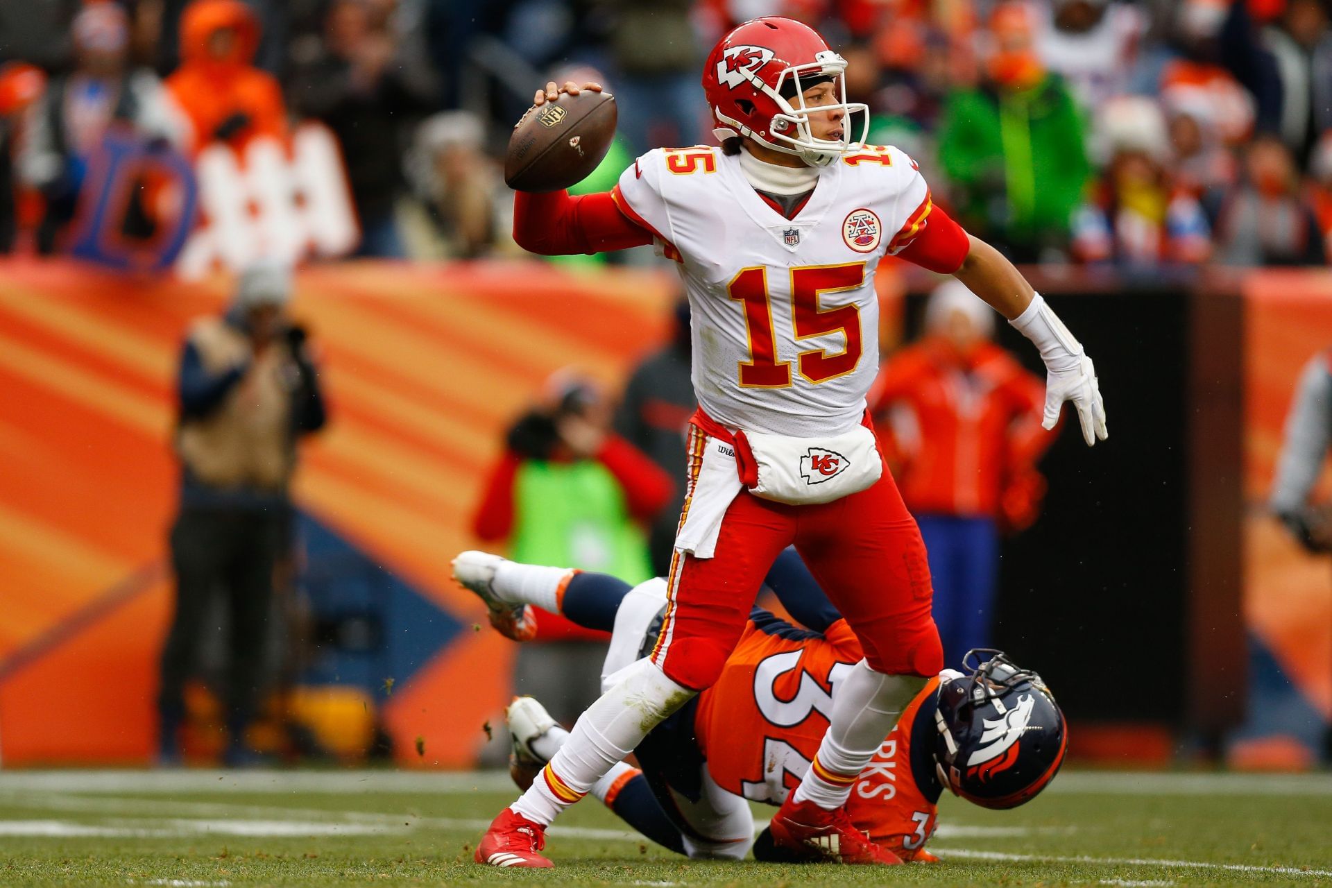 Patrick Mahomes recalls first NFL start vs. Denver Broncos