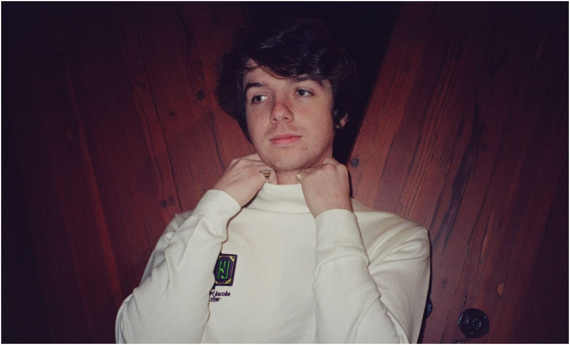 Minecraft star Karl Jacobs launches new clothing collection, sends fans ...