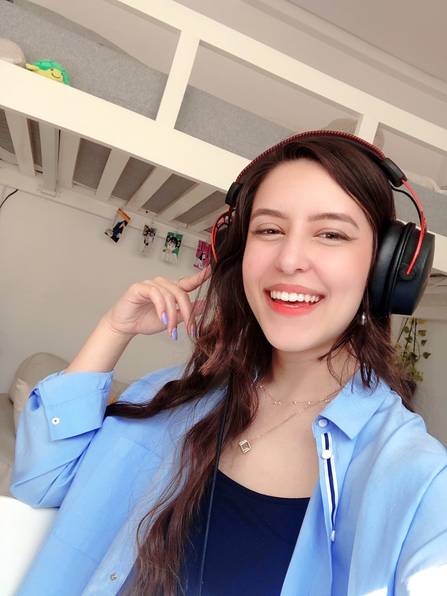 Portuguese streamer karii buys essentials for the needy with the help ...