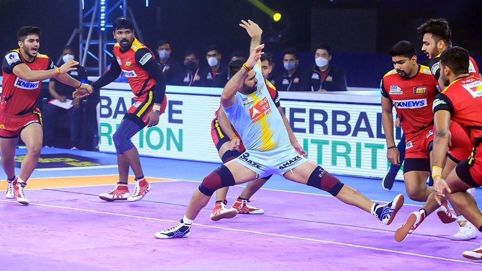 Pro Kabaddi 2021: Pardeep Narwal breaks silence after being substituted ...
