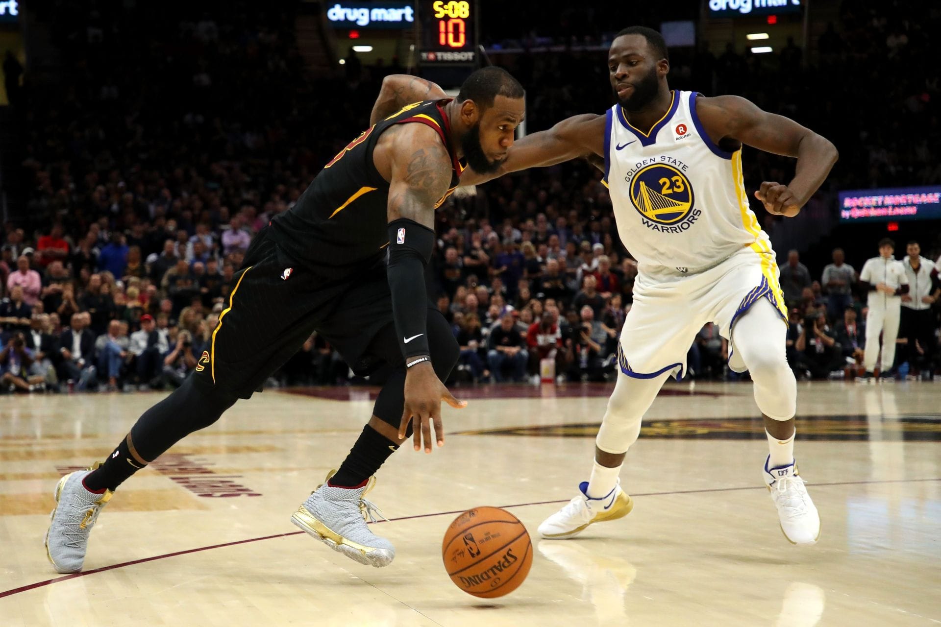 “Jeff Bezos/Elon Musk/Bill Gates of hoop!” - Draymond Green heaps ...