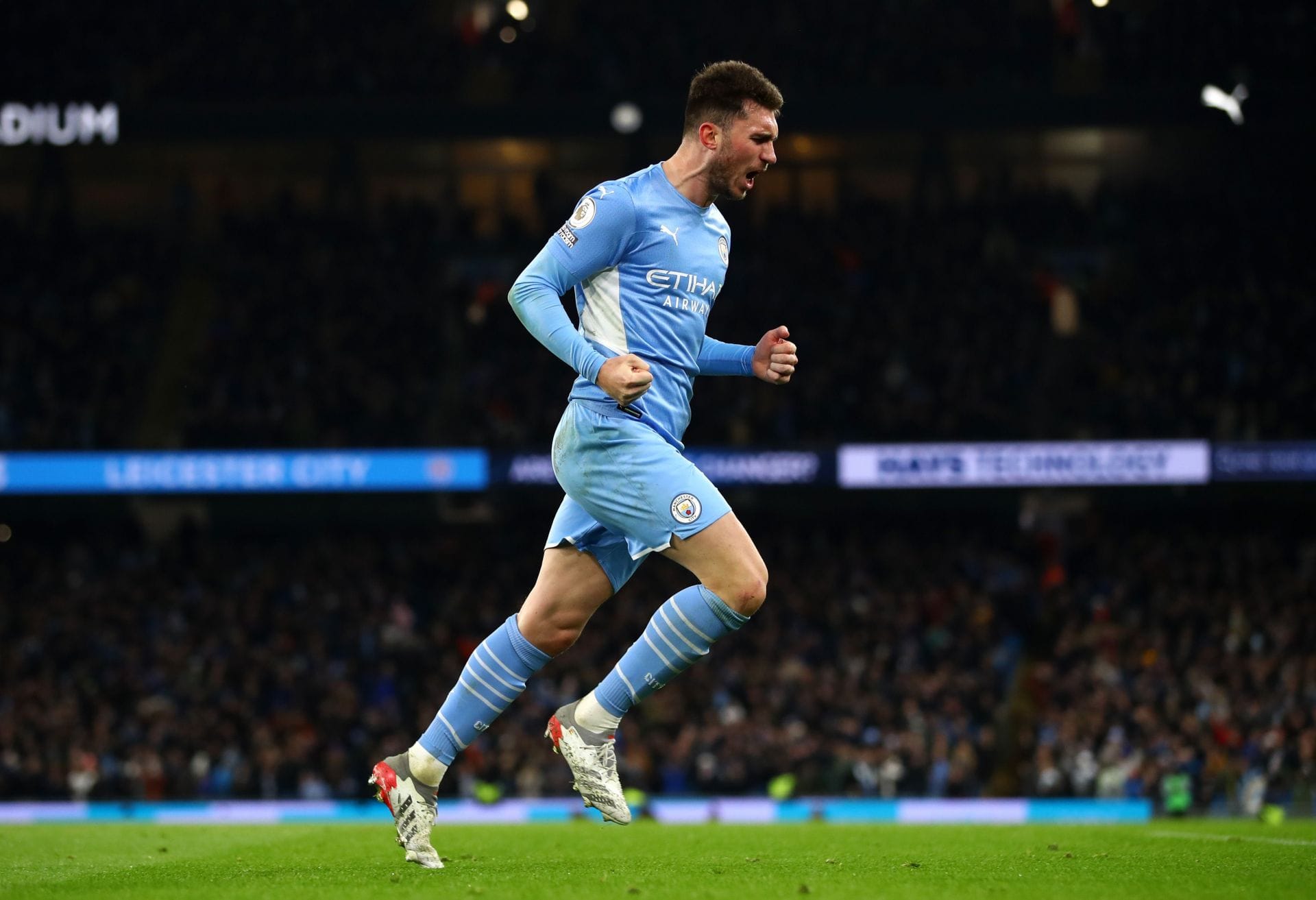 5 best left-footed centre-backs in world football at the moment (2022)