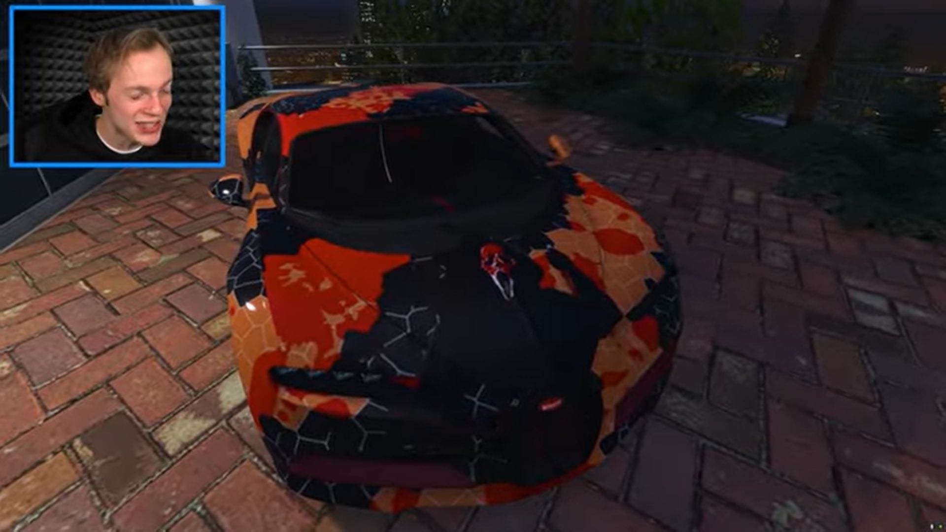 Nought plays GTA 5 as Ghostface from Scream using mods