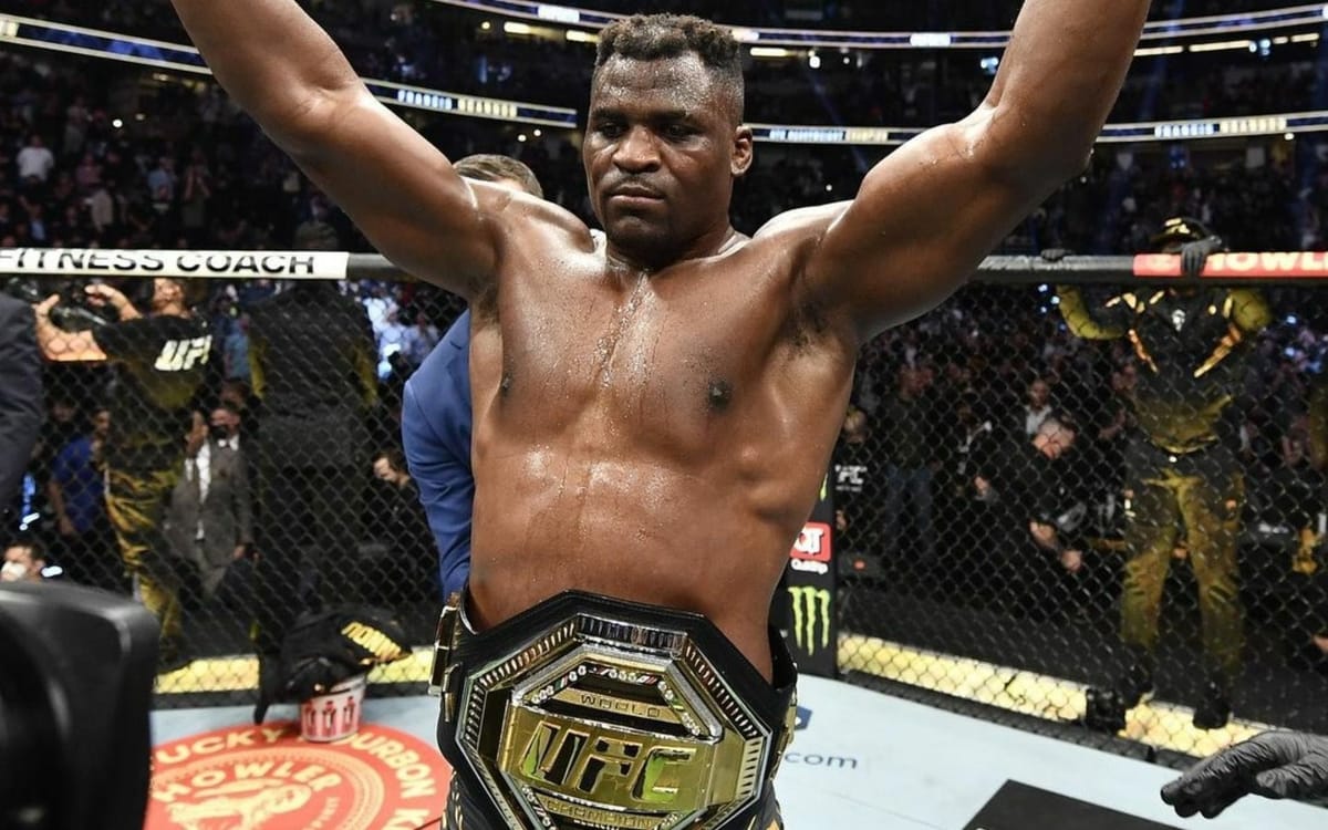 Francis Ngannou handed heavyweight belt by Mick Maynard instead of Dana ...