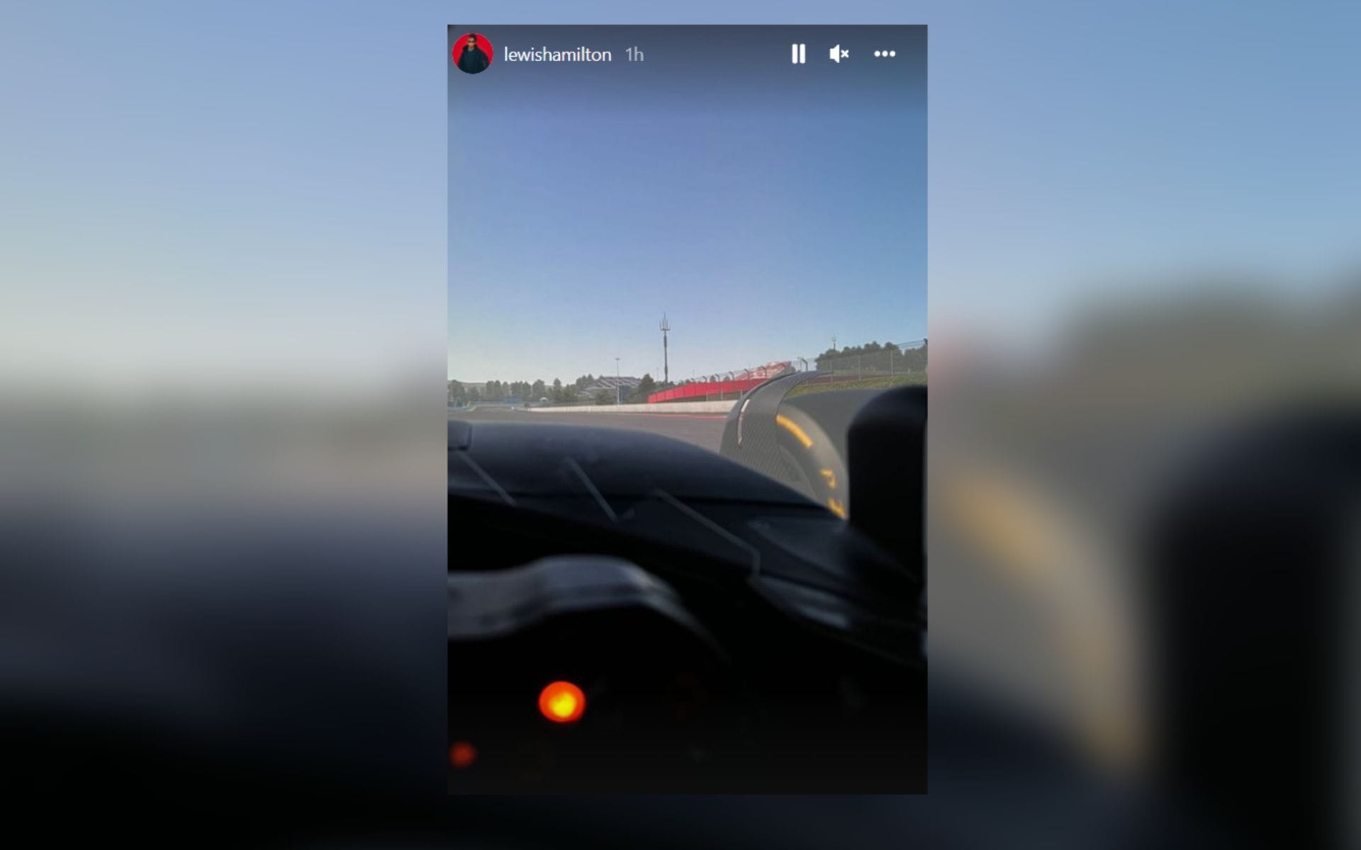 Lewis Hamilton takes to the simulator before 2022 F1 season opener