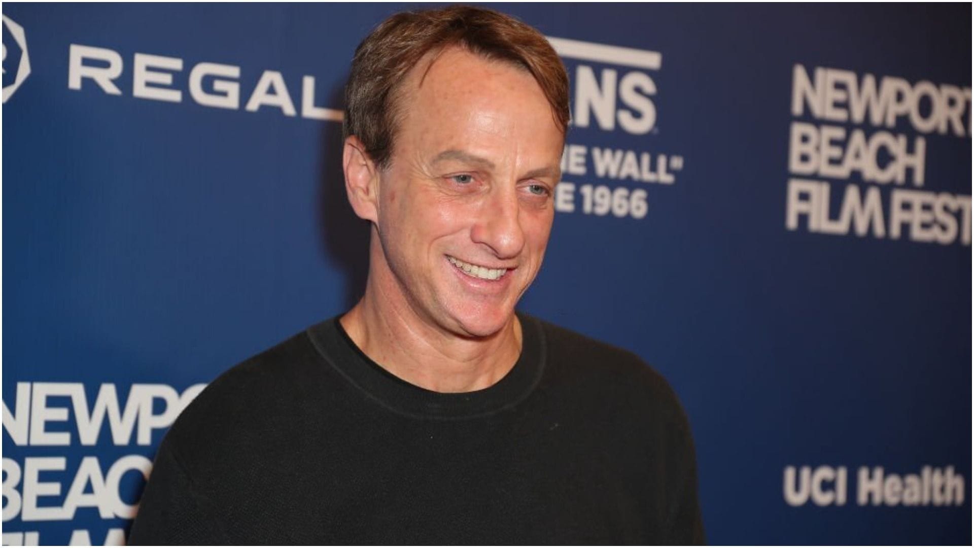 What happened to Tony Hawk? Skateboarding legend suffers broken femur ...