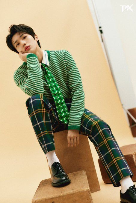 P Nation's first boy group TNX introduces its members with chic debut ...