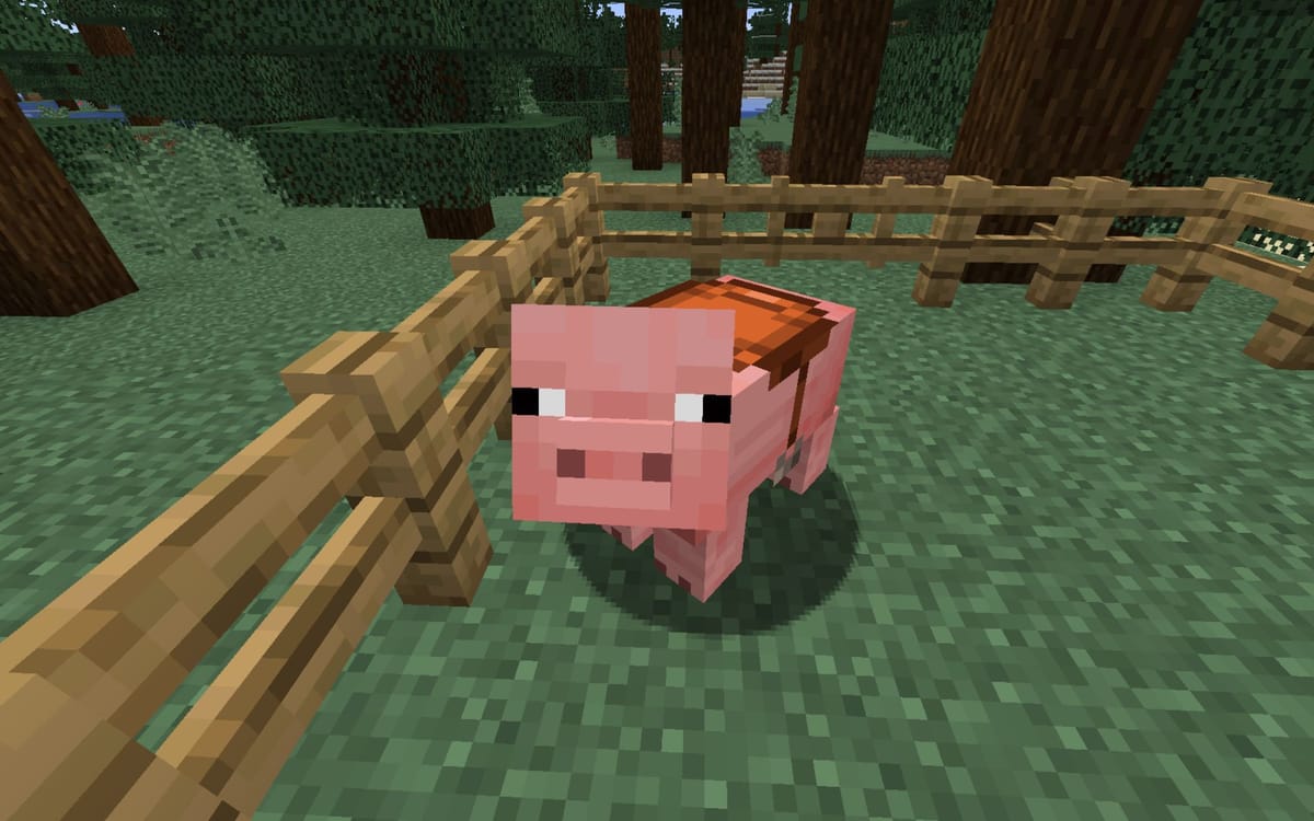 How to tame Pigs in Minecraft