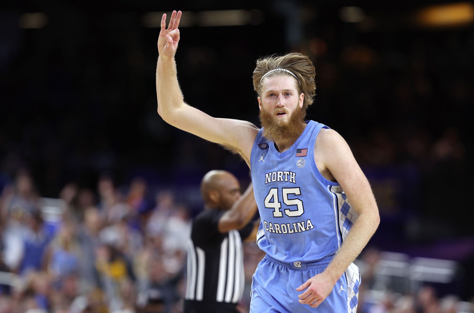 Brady Manek's final game for UNC ends tragically