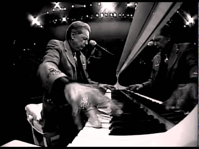 Mickey Gilley children: All about his family and marriages as country ...