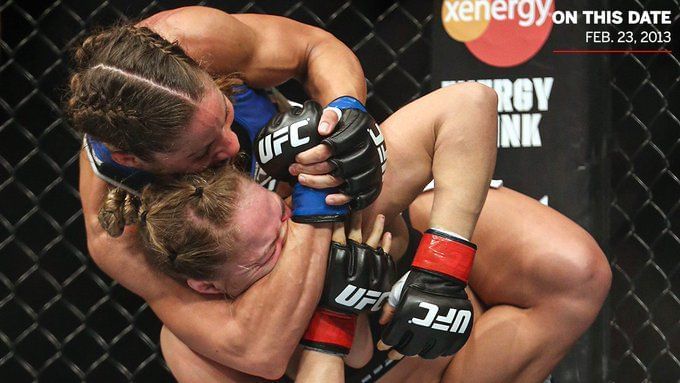 5 UFC fighters with signature submission holds