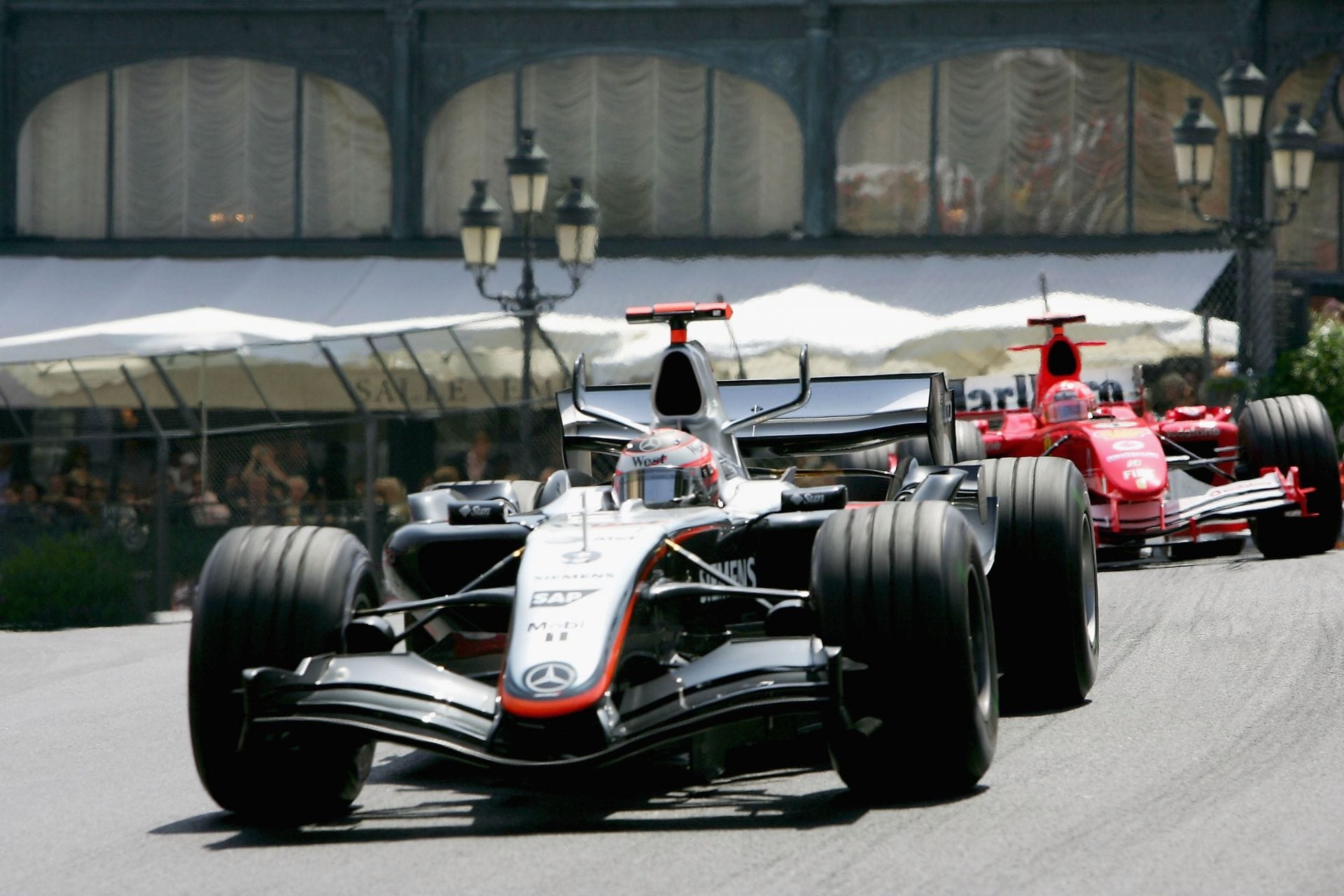 Watch: Kimi Raikkonen obliterates Fernando Alonso and the rest of the ...