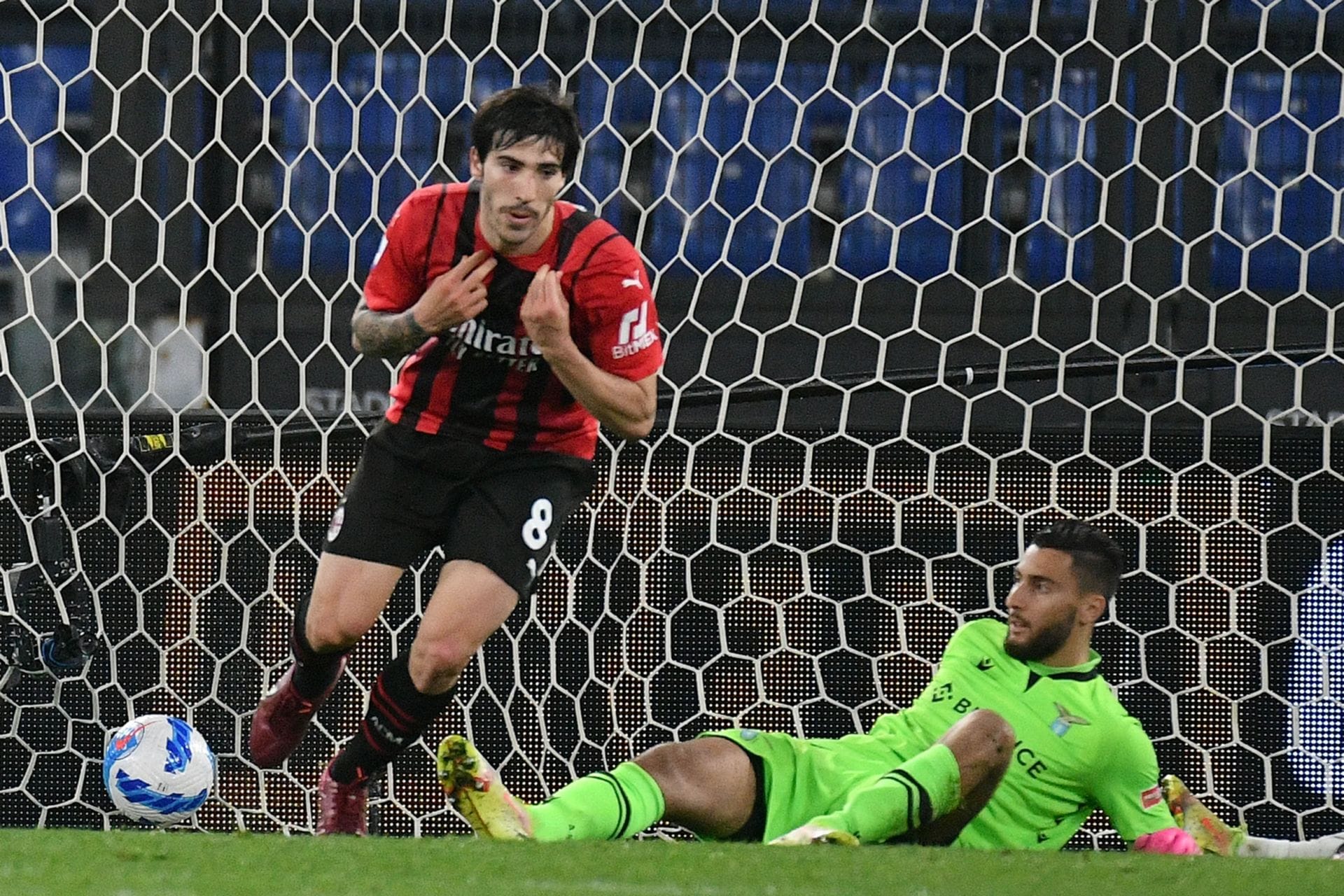 Ranking the 5 best number 8s in football this season (2021-22)