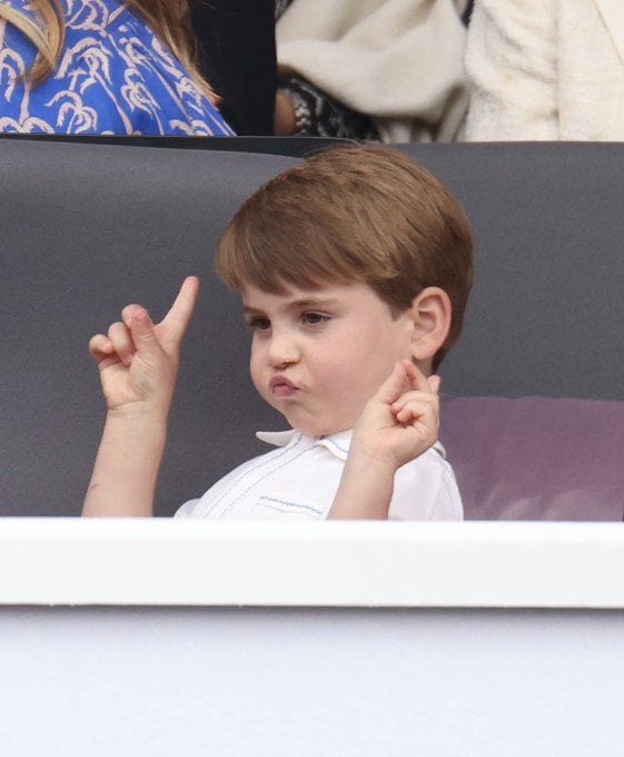 “Being iconic as always”: Slew of Prince Louis memes ensue following ...