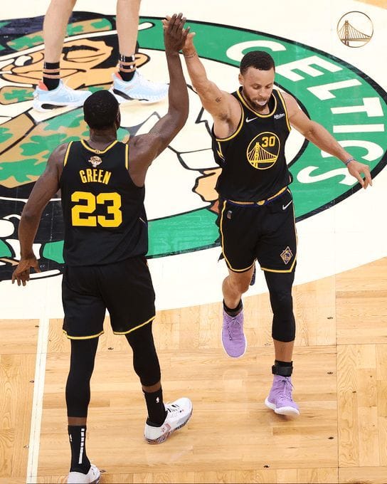 An emotional Steph Curry opens up after 43-point explosion in Game 4 of ...