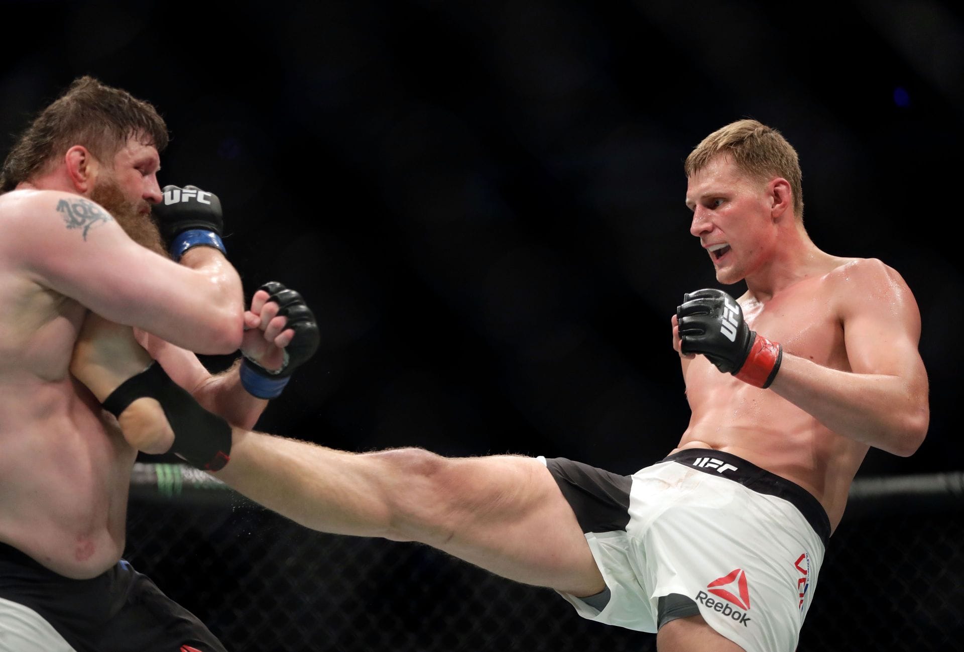 5 keys to victory for Alexander Volkov at UFC Fight Night 207