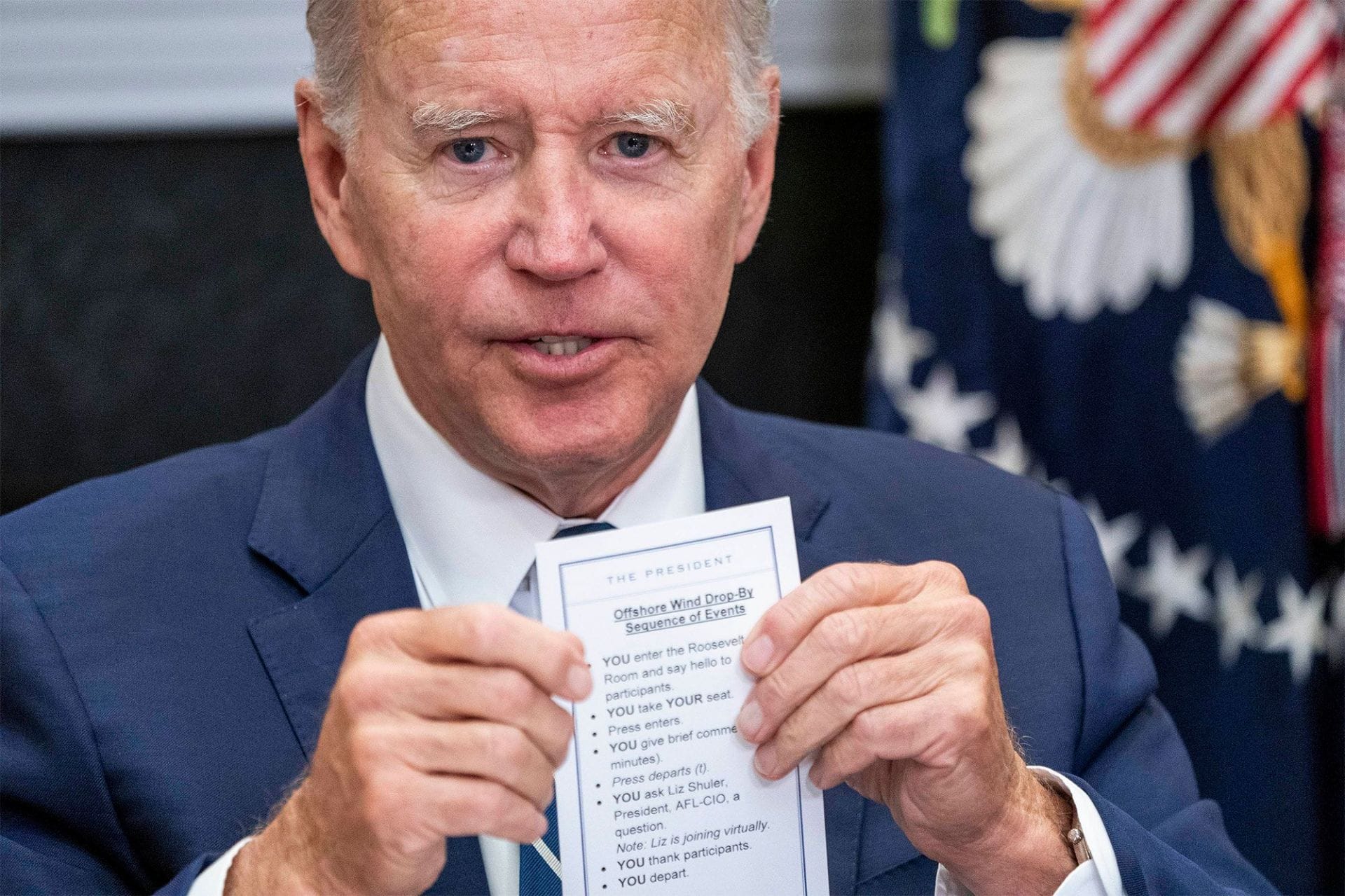 "YOU take your seat": Joe Biden note cards telling US President how to ...
