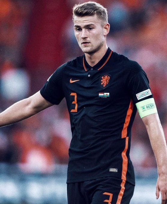 "He’s a Van Dijk type" - Chelsea target praised by Bayern Munich legend