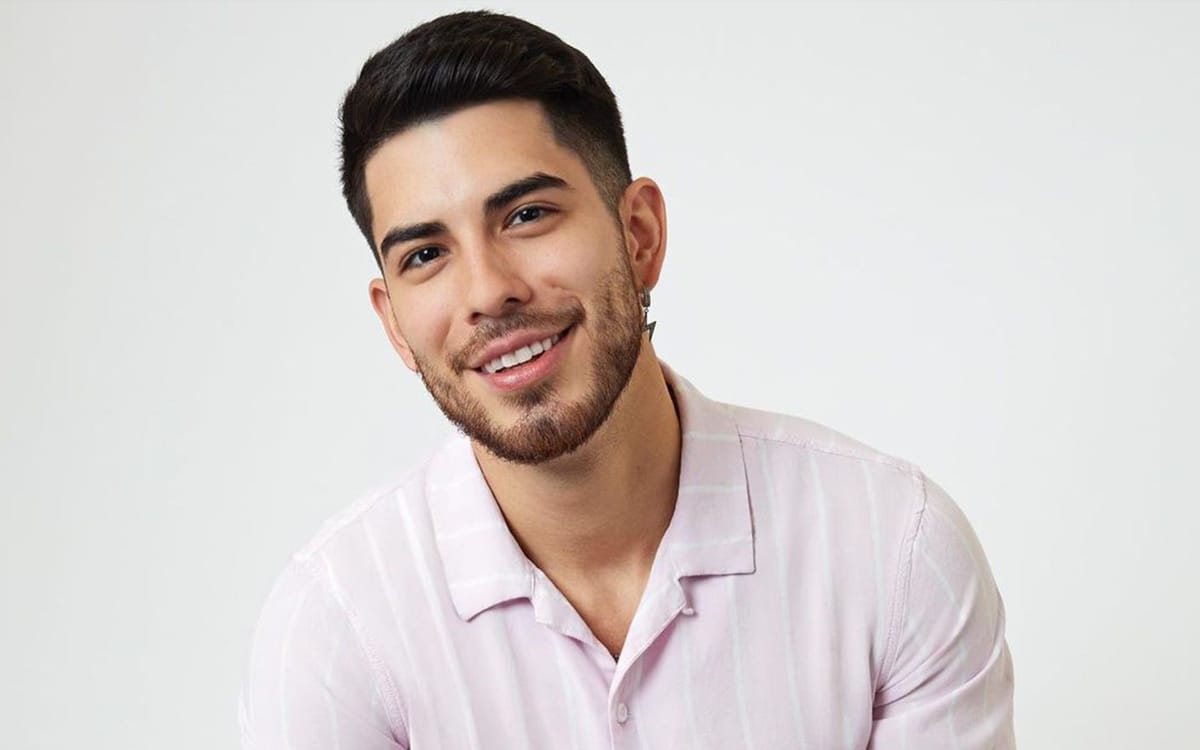 Who is Alec Julian Garza from The Bachelorette Season 19? Houston ...