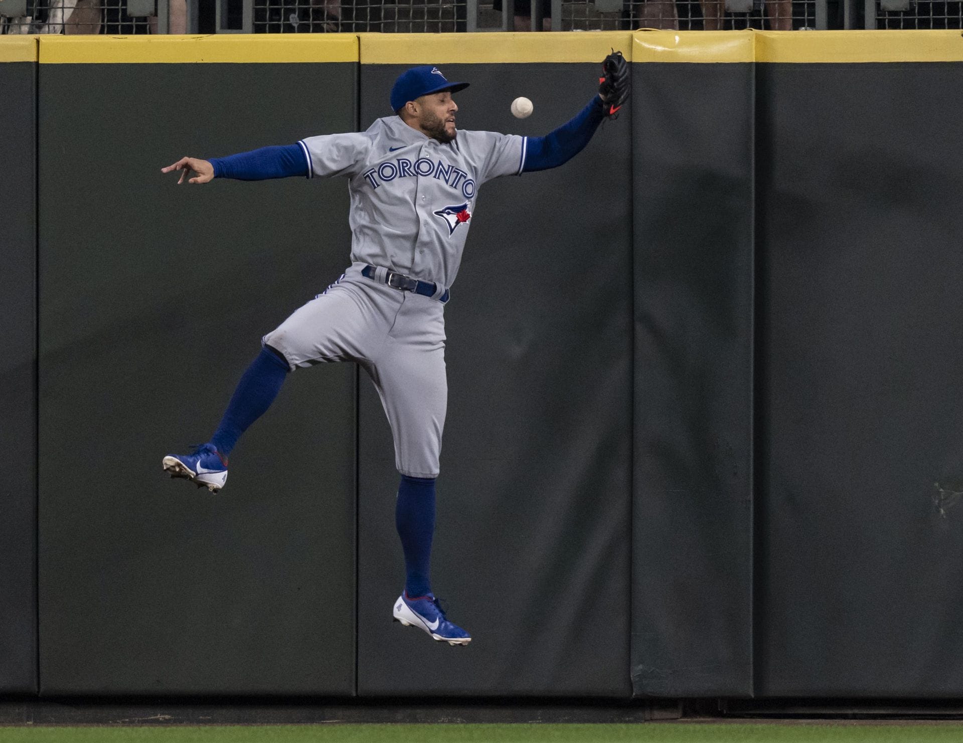 Watch: Toronto Blue Jays outfielder George Springer stuns Philadelphia ...