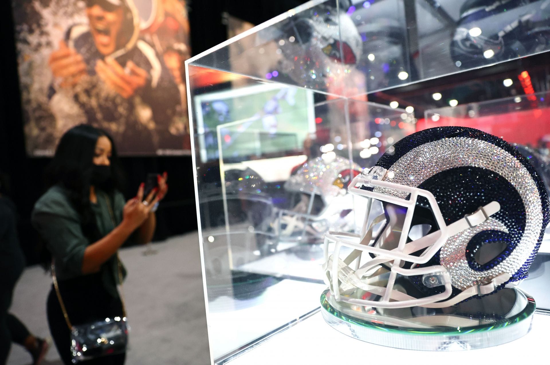 Ranking the 5 best alternative helmets for 2022 NFL season ft. Bengals ...